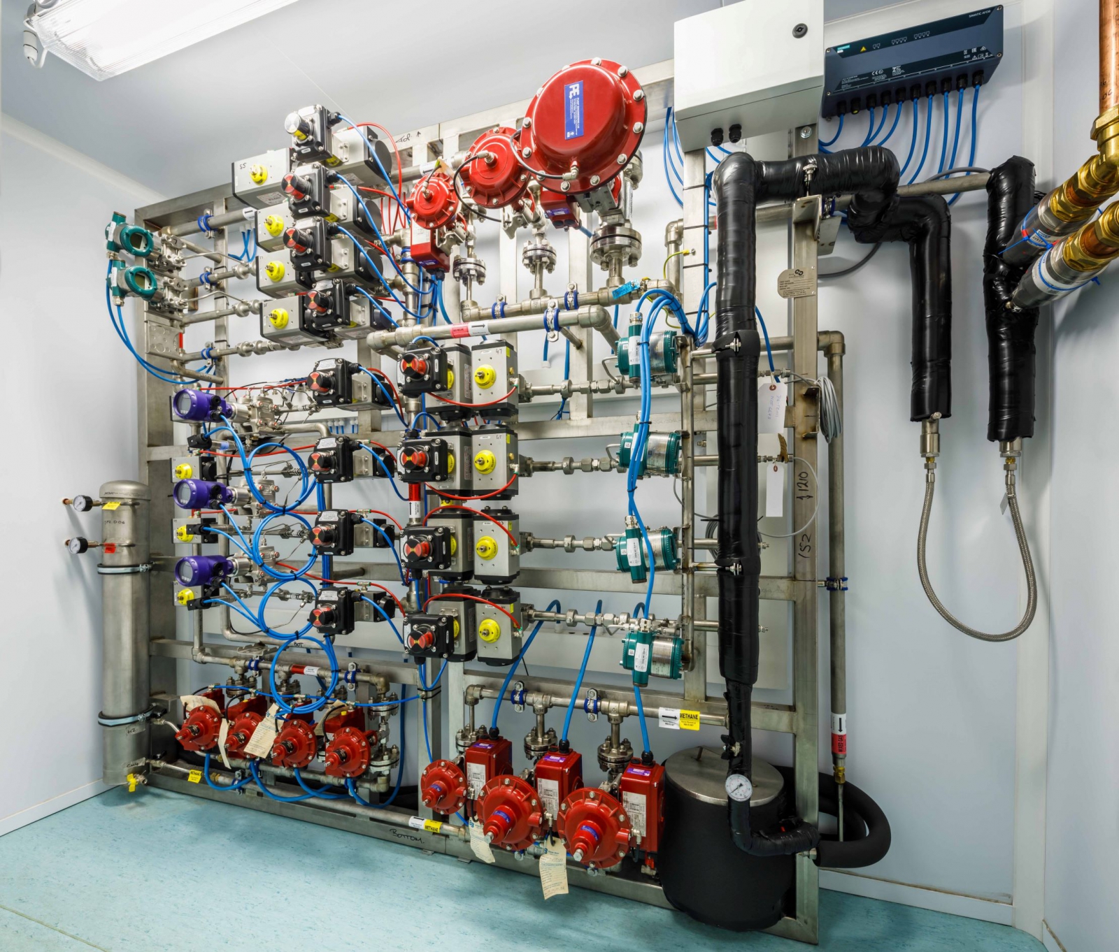 Hydrogen Testing Facilities at TÜV SÜD National Engineering Laboratory ...